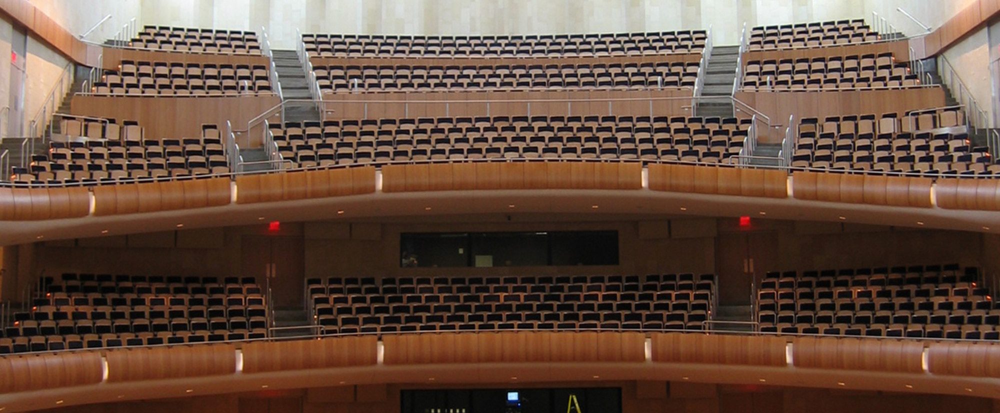 Seating and Sightline Analysis - Fisher Dachs Associates