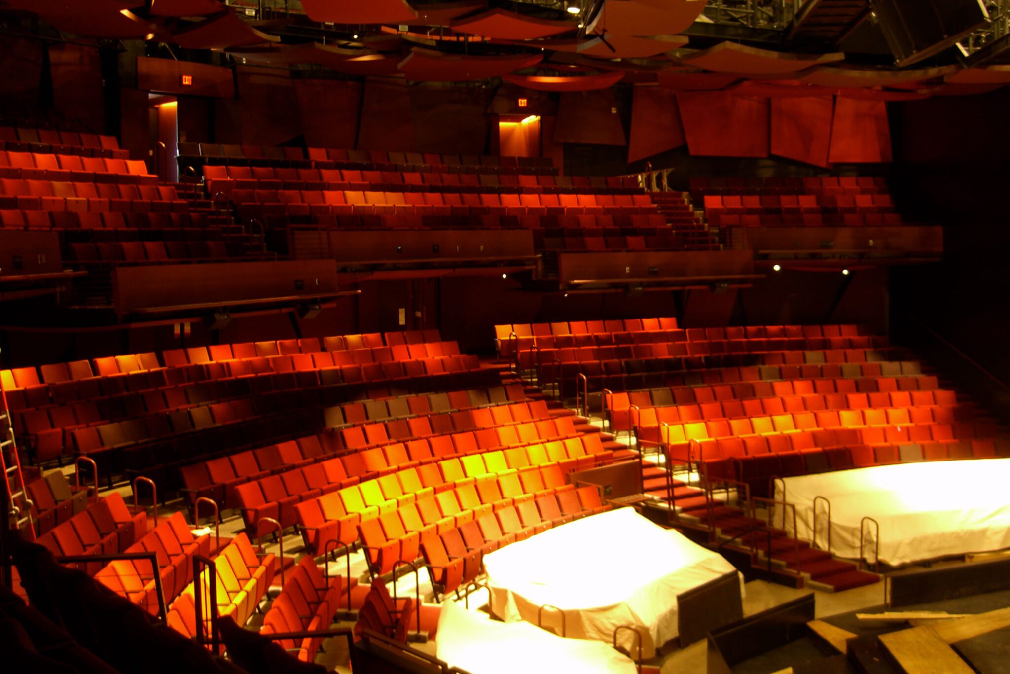 Guthrie Theater - Fisher Dachs Associates